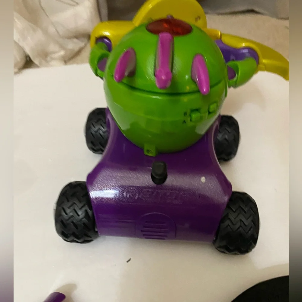 trendsetters | Toys | Trendmasters Rumble Robots Bitor Vintage 200 ...